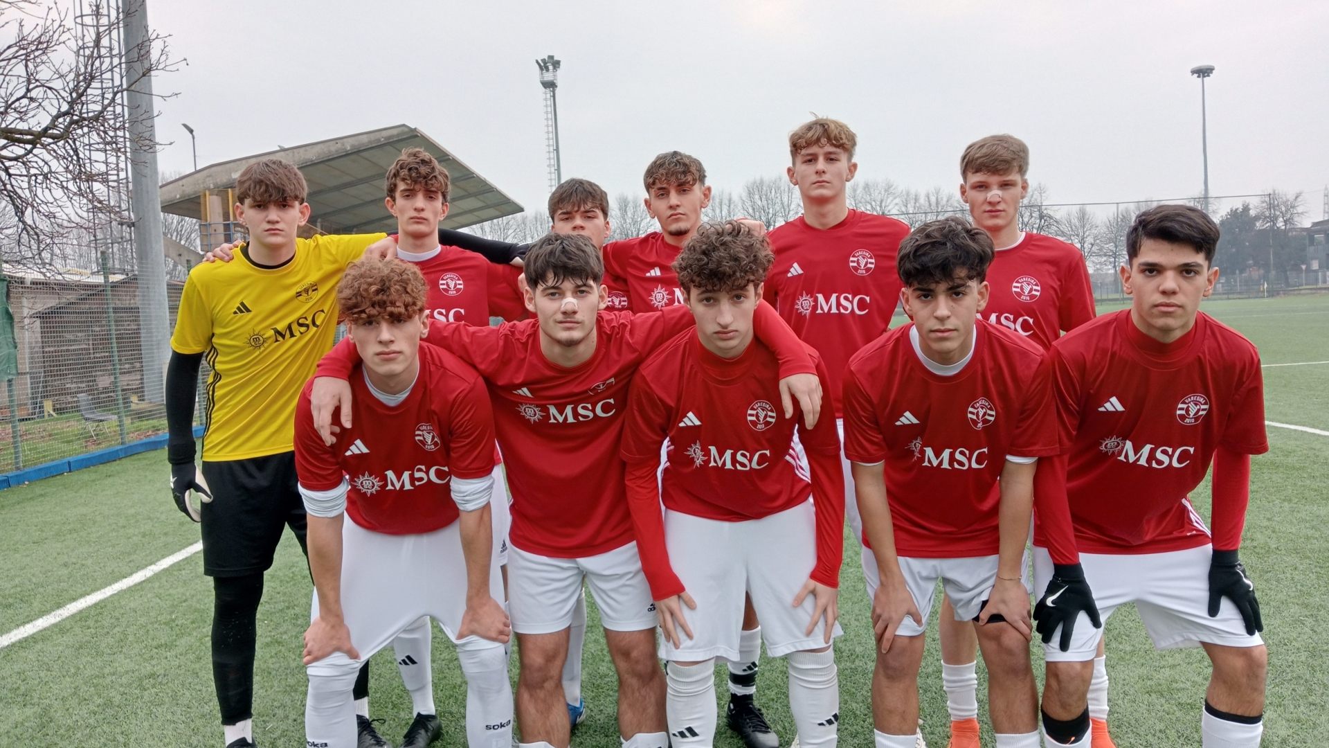 È uno scontro diretto a senso unico: i rossoblù fanno due gol e ...